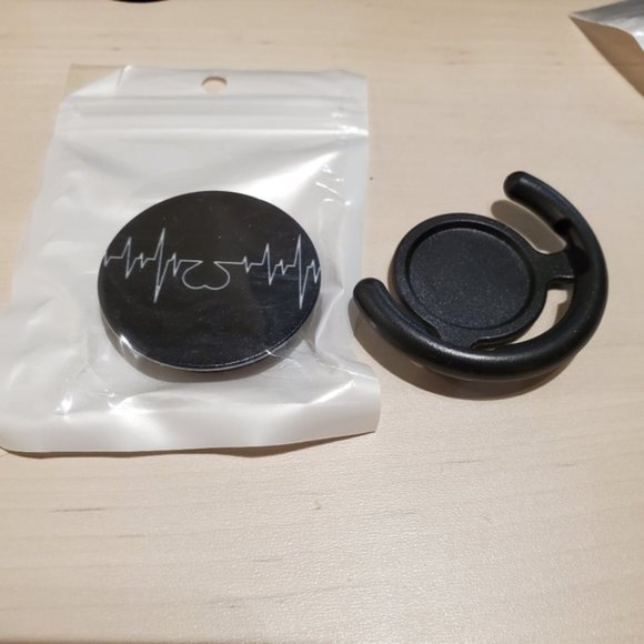 Accessories | New Popsocket With Mount Heart Beat Set | Poshmark